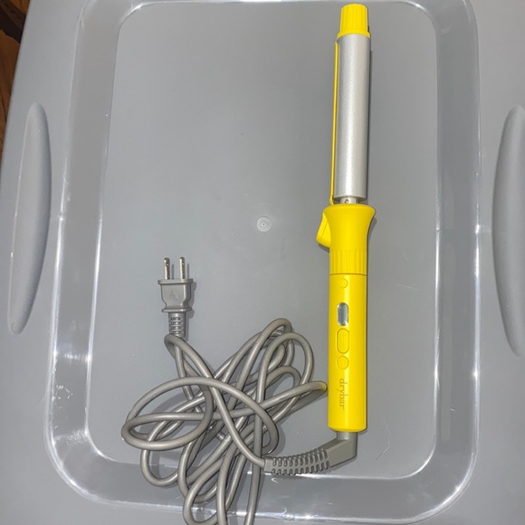 Drybar | Hair | Drybar The 3 Day Bender Digital Curling Iron | Poshmark